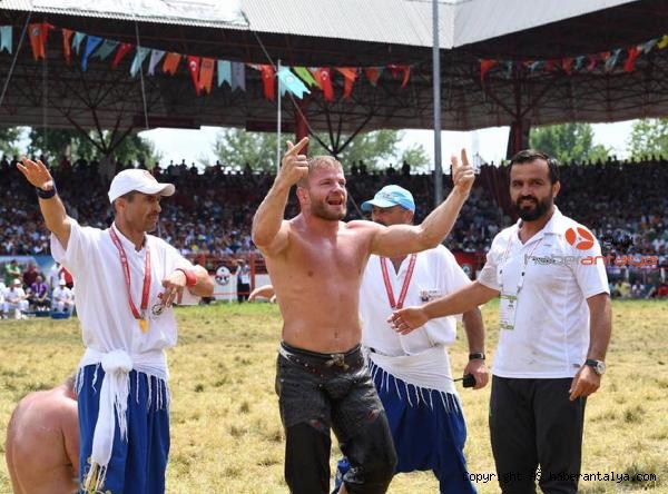İsmail Balaban ve Turan Balaban'ın antrenörü sahte belgeli çıktı ...
