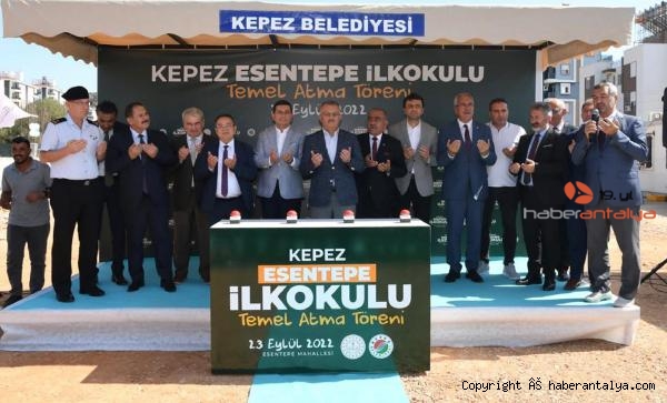 Vali Yazıcı: Dünyayı değiştirmek için kullanabileceğimiz en önemli güç ... Vali Yazıcı: Dünyayı değiştirmek için kullanabileceğimiz en önemli güç ...